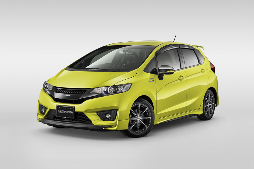 Honda Jazz Hybrid Warna Biru Colin Edmunds honda-jazz-hybrid-warna-biru-colin-edmunds
